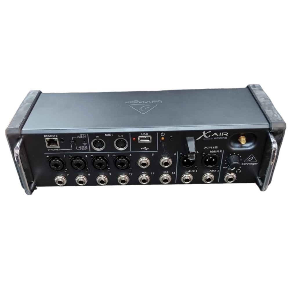 Pre-owned Behringer XR12 *SALE - WAS £189.99* - Own4Less